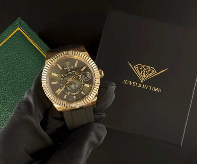 Trends to Notice in Luxury Timepieces - Jewels in Time